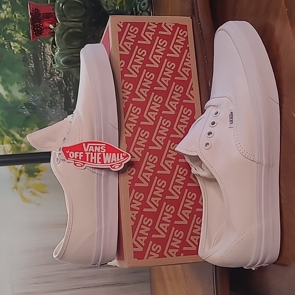 Vans | Shoes | New In Box Vans Authentic True White Classic Sneakers ...